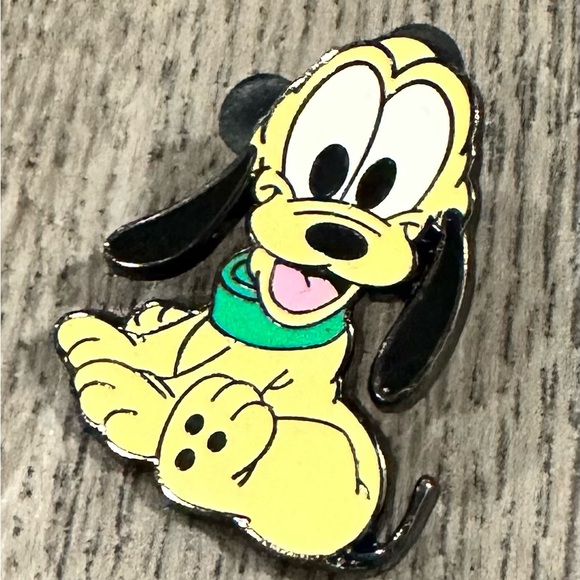 Disney | Other | Disneys Pluto Pin | Poshmark